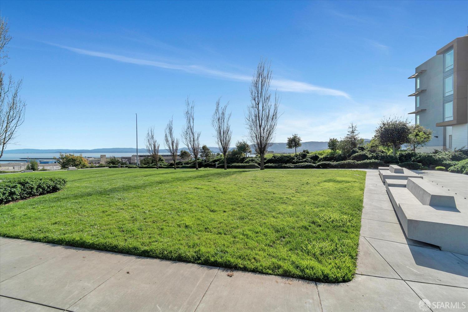 208 Friedell St, San Francisco, CA 94124 - 2 Beds | 2 Baths (Active ...