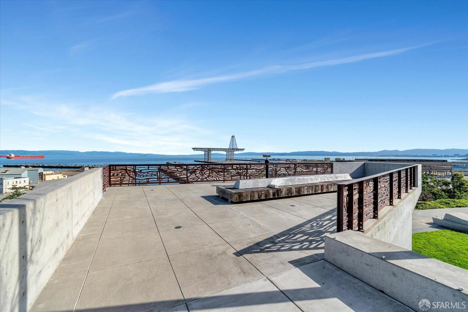 208 Friedell St, San Francisco, CA 94124 - 2 Beds | 2 Baths (Active ...